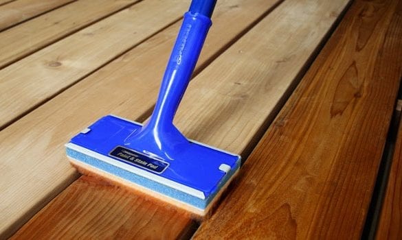 Best Way to Apply Deck Stain: Roller Applicator, Sprayer, and Wood ...